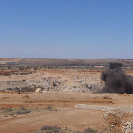 Tshipi é Ntle’s Tshipi Borwa mine’s first manganese ore. – Safika Holdings